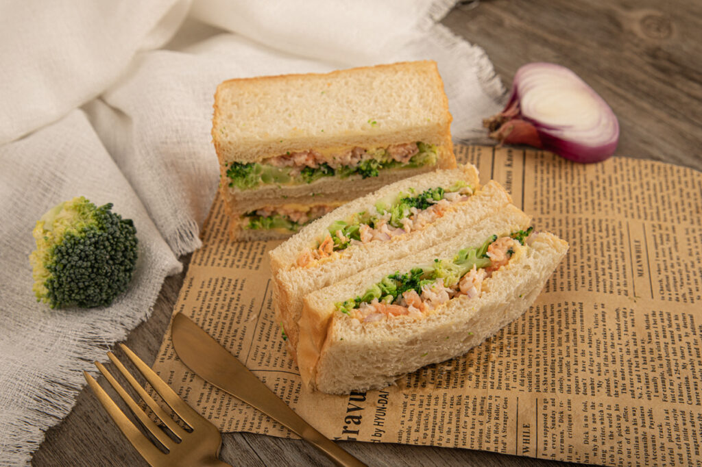 SHRIMP SANDWITCH – Geisha Brand